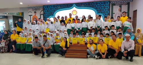 PENGUSAHA SHELL AREA CO6 SUMBANG KEPERLUAN RAYA KEPADA ANAK YATIM ...